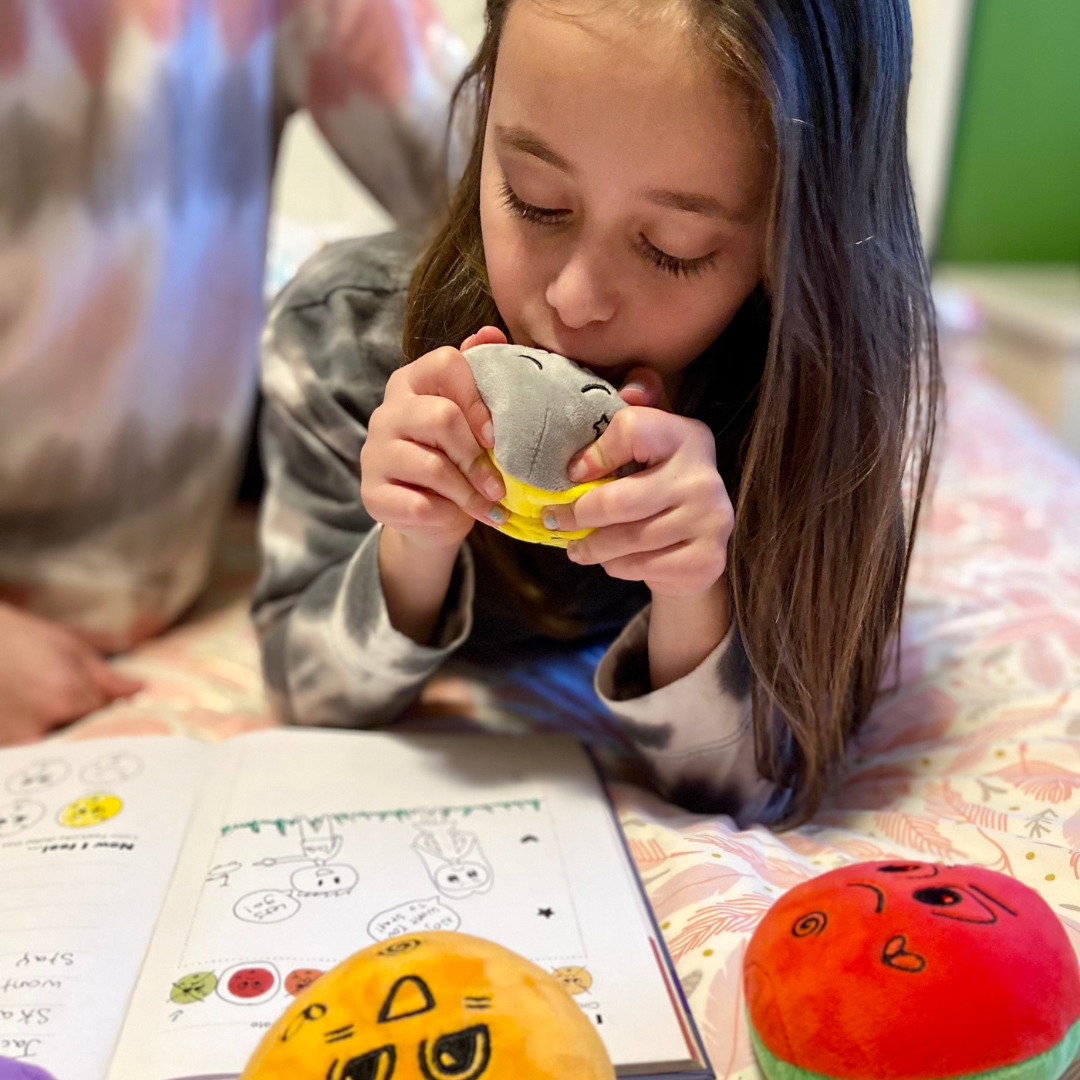 10 Tips to Help Kids Express Their Emotions – FeelLinks